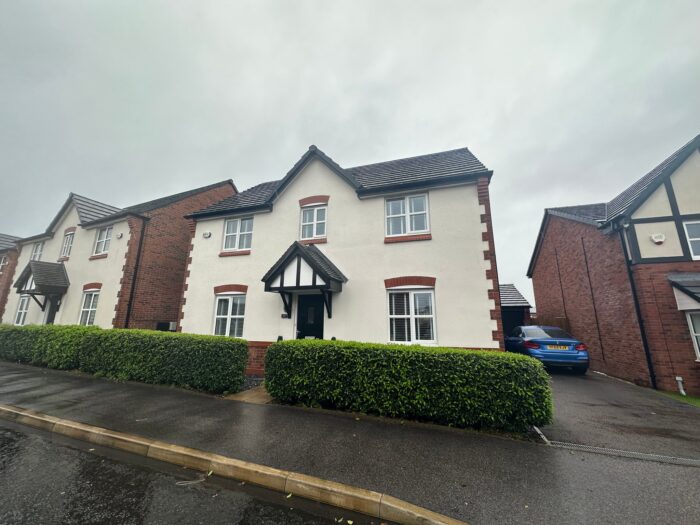 Farm Crescent, Manchester | JonSimon Estate Agents