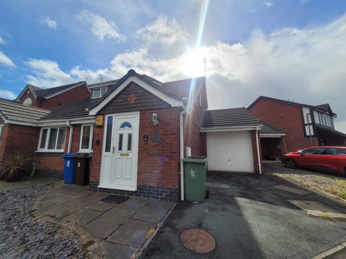 Wotton Drive, Wigan | JonSimon Estate Agents